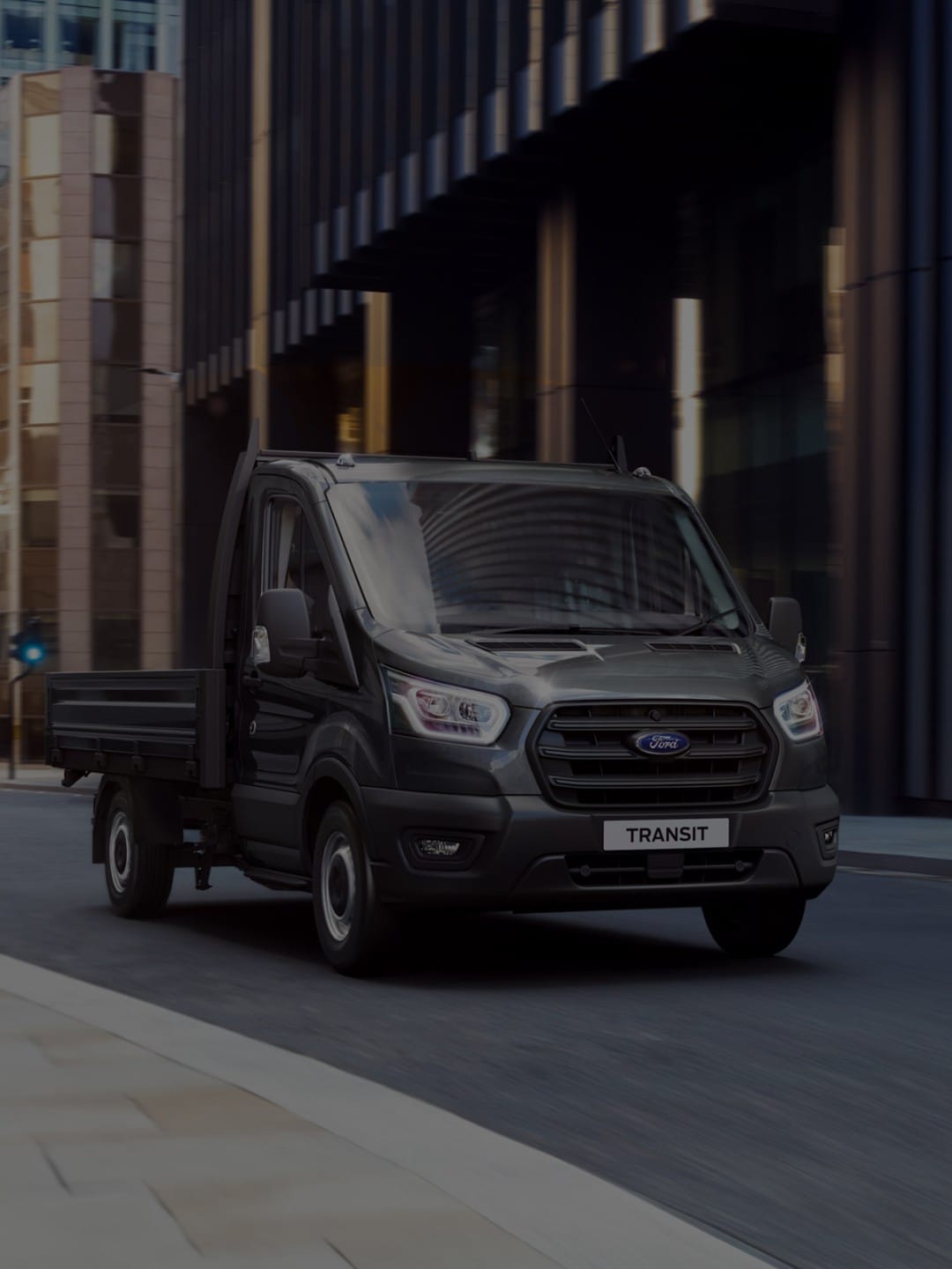 Ford Transit Autosasiu - Caracteristici | Ford RO